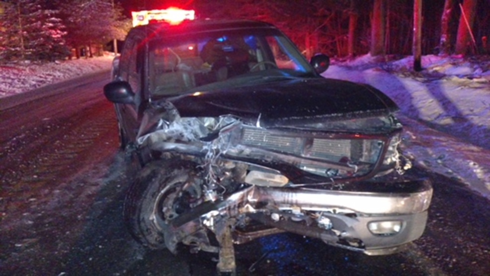 Man expected to face charges in Gray crash | WGME