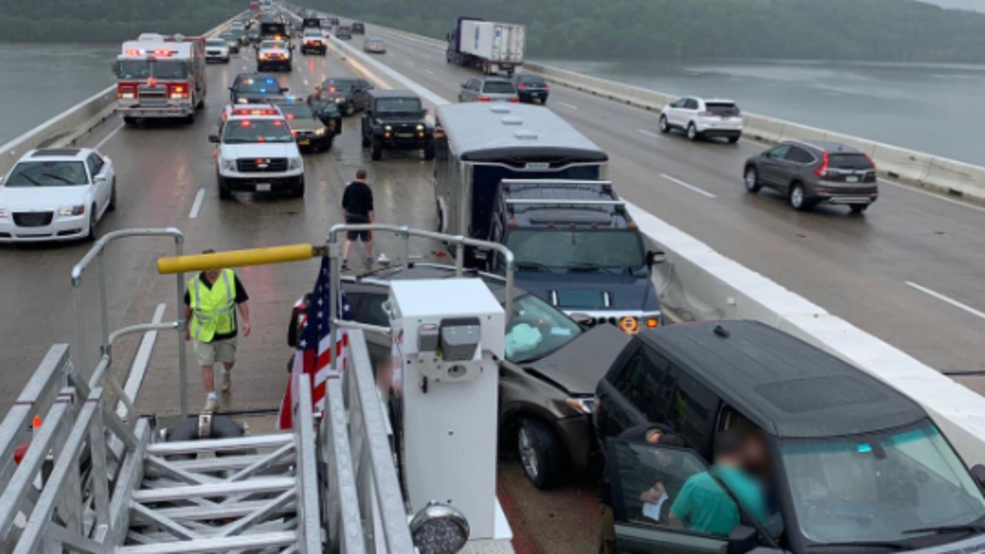 Vehicle carrying DeLorean involved in crash on I-95 Tydings bridge | WBFF